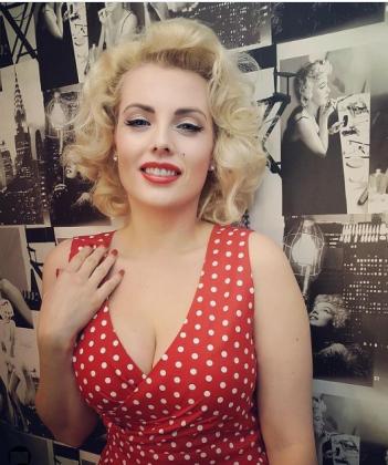 Isabella Bliss: Instagram Closes Account of Marilyn Monroe Lookalike 5 ...