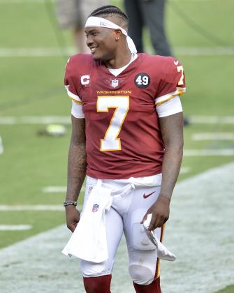 Dwayne Haskins Dies at 24; NFL Star Gets Struck by Car and Killed in ...