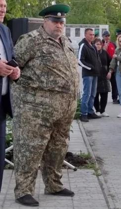 Who Is General Pavel? Obese Retired Russian General Who Weighs 127 kg ...