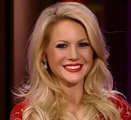 Kelly Powers: Beloved Fox News Contributor and Doctor Dies Aged 45 ...