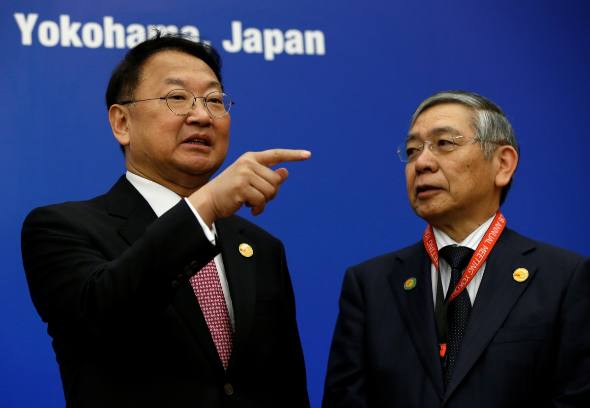 Japan, China to hold finance talks amid concerns over protectionism policy
