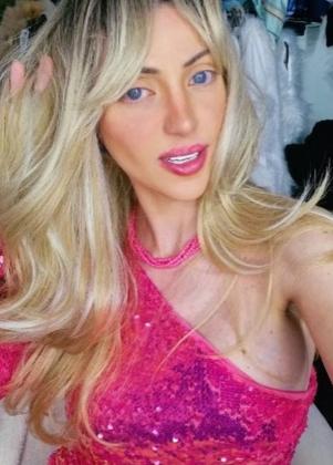 How Did Barbara Jankavski Die? Social Media Star Known as 'Human Barbie ...