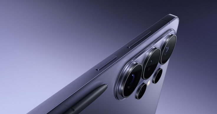 Samsung Phone Unit Risks Loss as AI Chip Demand Drives Up Memory Costs