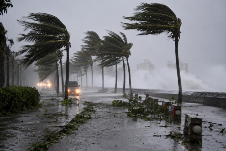 Typhoon Jangmi Injures 16 in Okinawa as Storm Threatens Wider ...