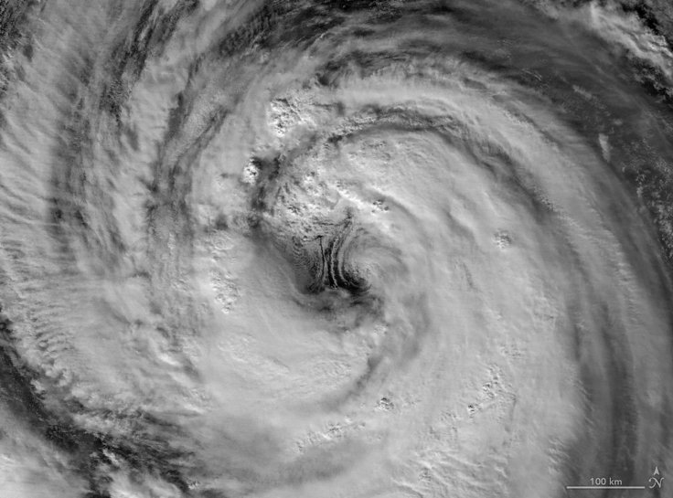 Typhoon Jangmi Injures 23 After Making Landfall in Japan, Trig...
