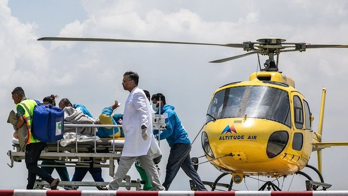 Missing Everest Guide Hillary Dawa Sherpa Found Alive After Six Days As ...