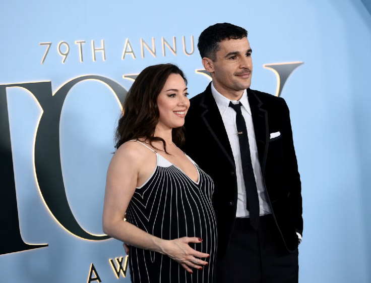 Aubrey Plaza and Chris Abbott Make Red Carpet Debut at the 202...