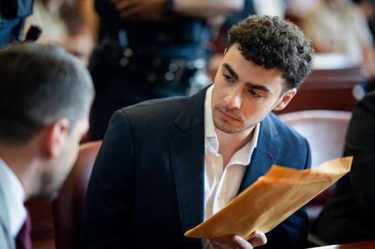 Luigi Mangione to Argue 'Extreme Emotional Disturbance' Defens...